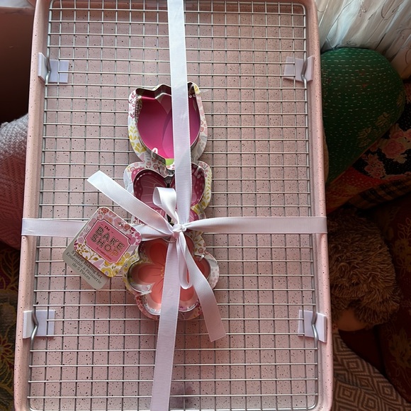 Masterclass | Kitchen | The Bakeshop Baking Set By Masterclass Pink ...